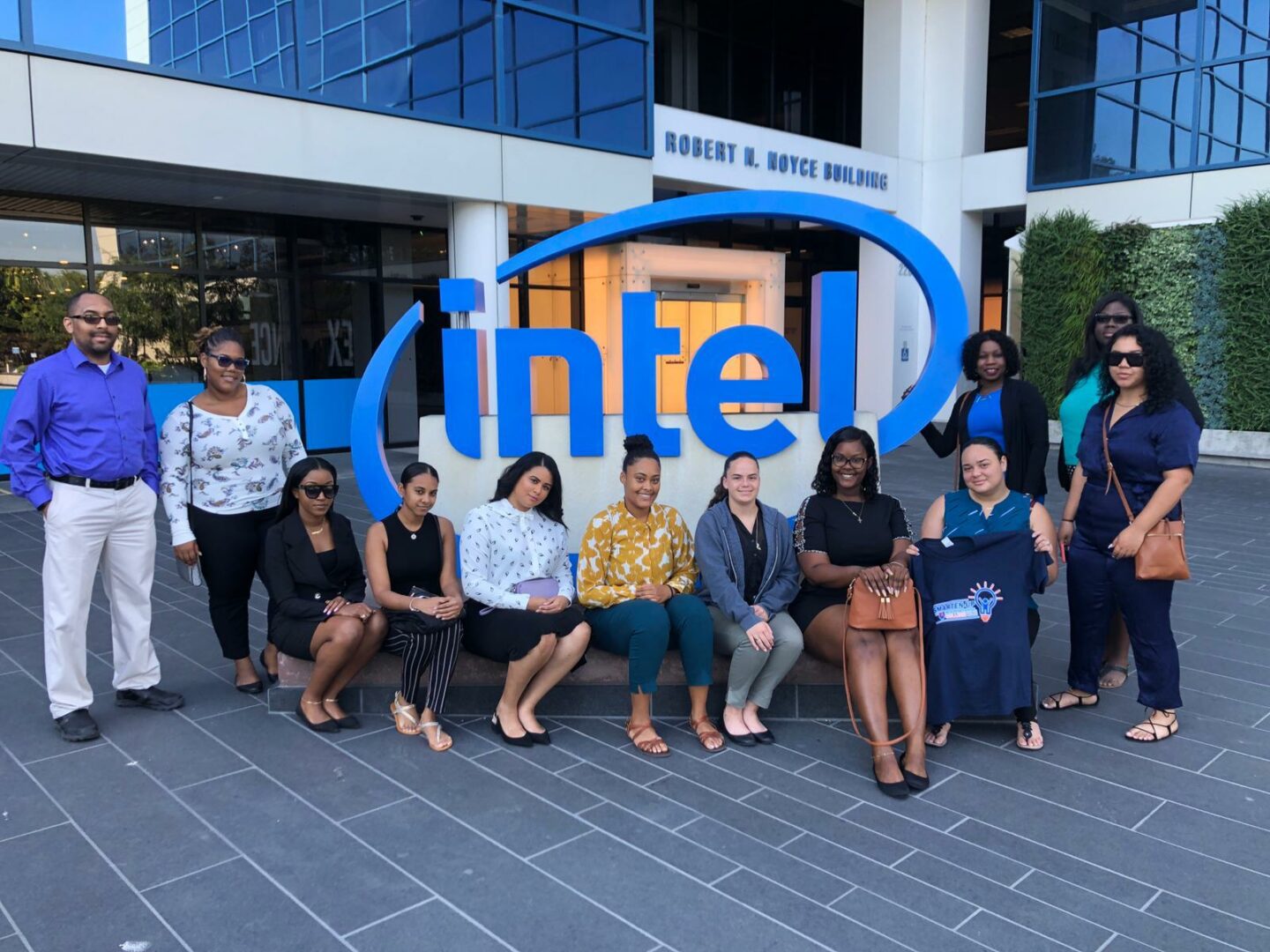 U.S. Accredited College at Grand Cayman – International College